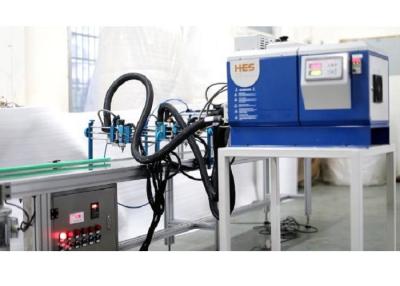 Cina Macchina d'incollatura di superficie di filtro dell'aria del pannello per le linee calde 6pcs/Min dell'erogatore della colata in vendita