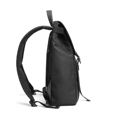 中国 生理学的なカーブが付いているPUの革旅行人ビジネス バックパック 販売のため