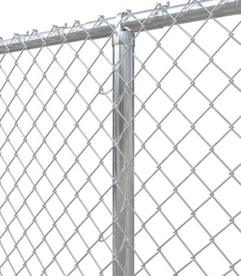 Cina l'alto PVC galvanizzato di 2.4m ha ricoperto il collegamento a catena Mesh Fence Sun Resistance in vendita