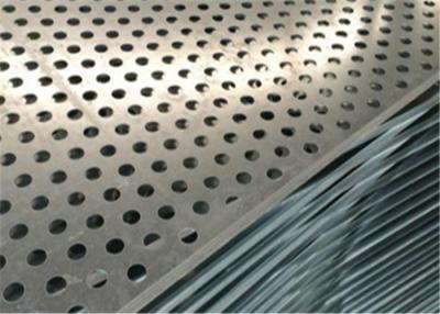 Cina Caldo perforato decorativo del piatto della maglia metallica galvanizzato per i pannelli per soffitti in vendita