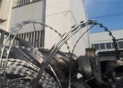 China Sanfona de aço inoxidável do fio da lâmina BTO-22 de 300mm à venda