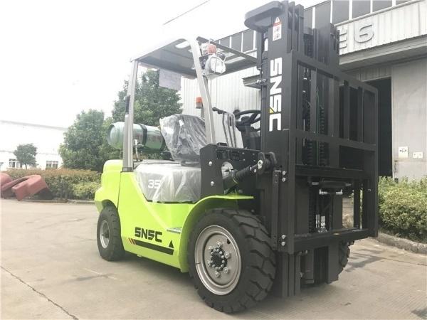 Nissan K25 Engine on Snsc Forklift FL35