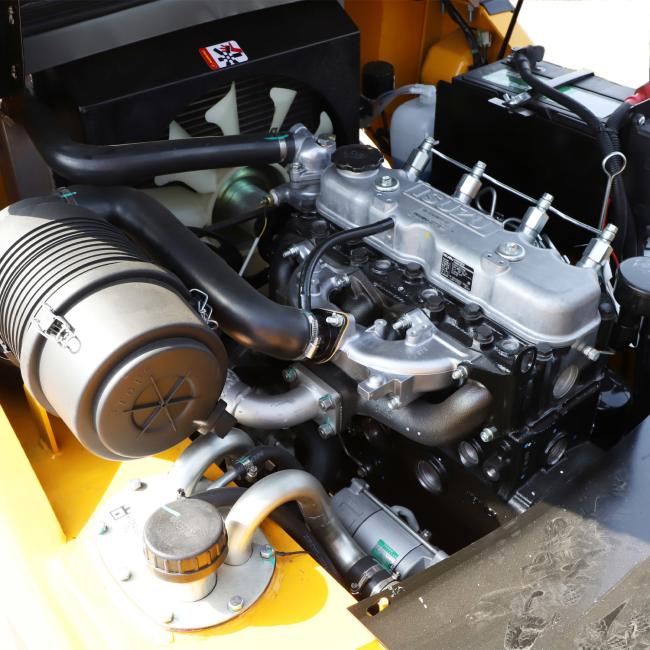 Xinchai or ISUZU Engine