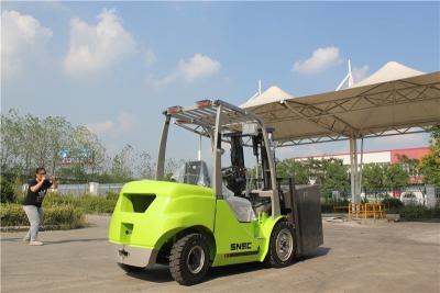 Cina SNSC carrello elevatore diesel da 3 tonnellate Cina Xc490 carrello elevatore a motore diesel in vendita