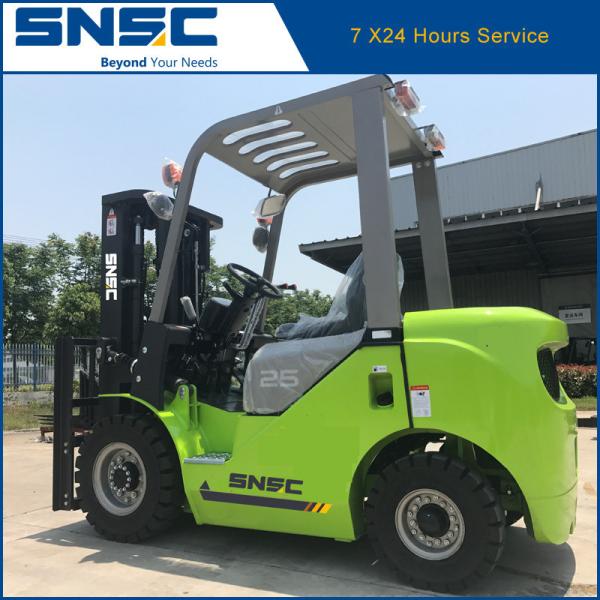 Quality 2.5ton Diesel Forklift Manufacturers OEM Diesel Operated Forklift for sale