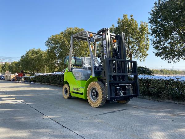 Quality 2 Ton LPG Gas Forklift 3000mm-7000mm Lifting Dual Fuel Forklift for sale