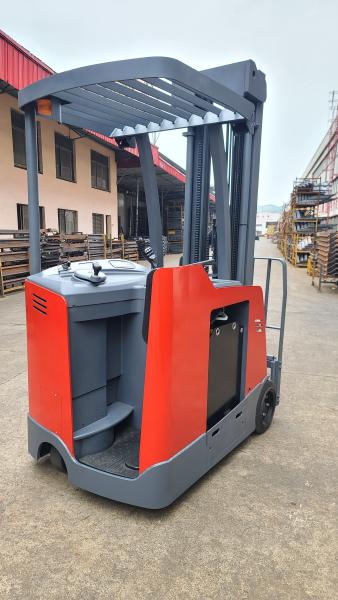 Quality 3 Wheel Stand On Electric Forklift 1600kgs 1800kgs 2000kgs Counter Balance for sale