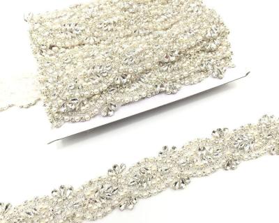 Chine Accessoires courts faits sur commande de robe de mariée pour de belles filles et dames à vendre