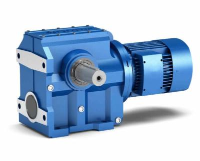 Cina Flange Mounted Inline Speed Reducers 4 Pole Long Service Life in vendita