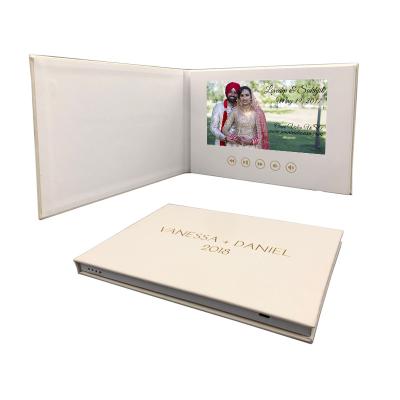 China 7 inch video brochure card sleeve box for wedding invitation with hd/ips screen for sale