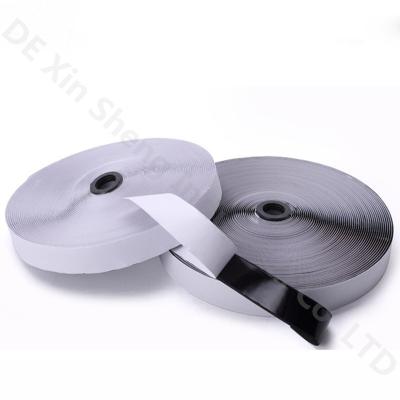 Cina RAGGIUNGA la larghezza di nastro adesivo 150mm del gancio e del ciclo di 1in in vendita