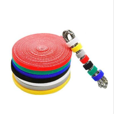 Cina gancio e ciclo di 5M 10m Length Double Sided con le parti posteriori adesive in vendita