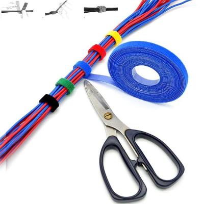 Cina gancio di larghezza 100%Nylon di 20mm e nastro del ciclo parteggiati doppio per la fascetta ferma-cavo in vendita
