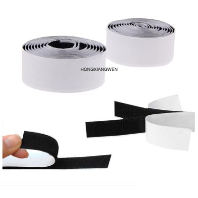 China 25mm zwarte nylon Tweezijdige Zelfklevende 25m/Roll Haak en Lijnbandsgs Te koop