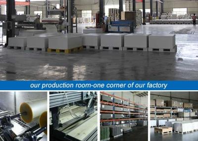 Cina plancia di lusso del vinile di 3.5mm-6mm SPC che pavimenta struttura di legno per l'annuncio pubblicitario in vendita