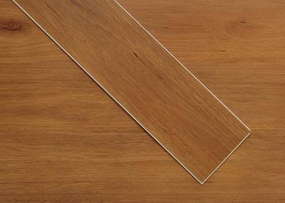 Cina Spc di legno resistente all'uso eccellente che pavimenta la plancia 6mm del vinile di 1mm Ixpe in vendita