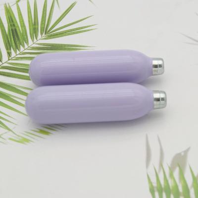 Cina La bombola a gas di Yiwhip 8G ha montato i caricatori crema Taro Purple Color in vendita