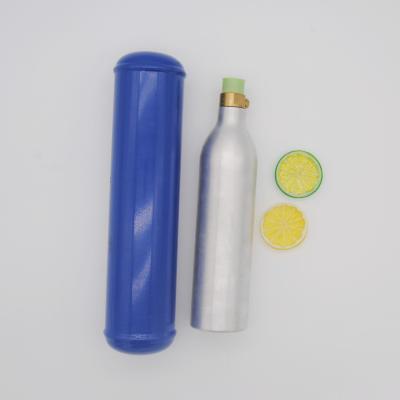China 580g van de de Cracker Plastic Pijp van de Lachgasgasfles 0.95ml de Roomlader Te koop