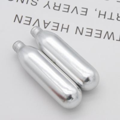 China YSWhip-Nachtisch bearbeitet Creme-Ladegeräte 8g N2O 24 Satz zu verkaufen