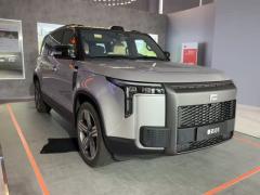Veículo elétrico chinês Baic Jishi 01 Série Long Range Polar Stone 01 com 476 PS Potência máxima e SUV de luxo grande