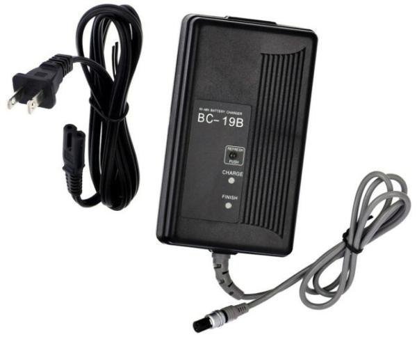Accessori per strumenti di indagine Stazione totale BC-19B Caricabatterie per batterie Topcon