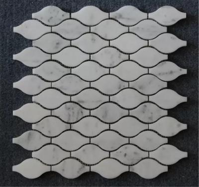 Cina Piastrella per pavimento di marmo popolare del mosaico, piastrella per pavimento di marmo del bagno del mosaico dell'hotel in vendita