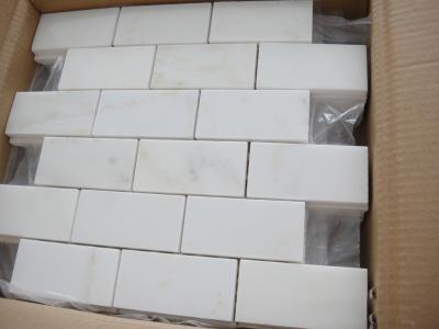 China Rechthoekige de Vloertegel van het Baksteen Witte Marmeren Mozaïek, Moderne de Badkamerstegels van het Steenmozaïek Te koop