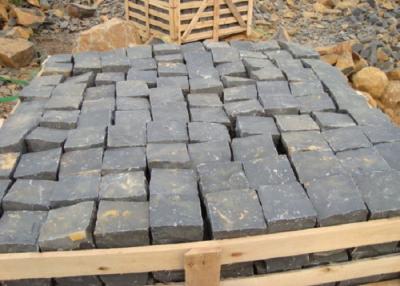 Cina Il ciottolo basale nero che pavimenta i mattoni, abbellisce le pietre per lastricati del granito nero in vendita