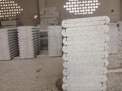 Cina Pietra per lastricati di pietra del lastricatore della pietra per cimasa del granito di bianco grigio per la piscina in vendita