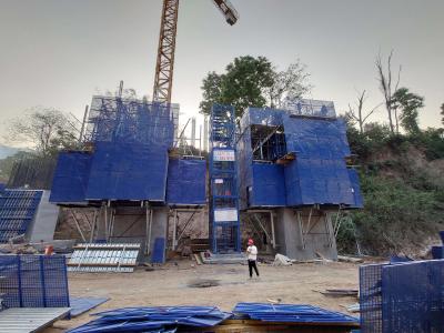 China Sistema de escalada do molde da galvanização quente hidráulica com plataforma larga de 2.40m à venda