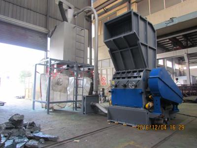 Cina il PE 1000kg/h ammassa la macchina di plastica del frantoio della singola lama in vendita