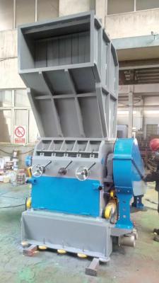 Cina il PE 1000kg/h ammassa la macchina di plastica del frantoio della singola lama in vendita