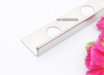 Cina Disposizione d'acciaio spazzolata 8mm, acciaio inossidabile a forma di L delle mattonelle fuori del modanatura d'angolo in vendita