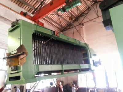 China Galvanized / Pvc Coated Gabion Mesh Knitting Machine With 2300mm Max. Netting Width for sale