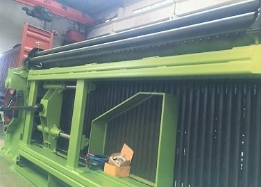 Cina Macchina esagonale su ordinazione della maglia della rete metallica per costruzione, larghezza di 3300mm in vendita