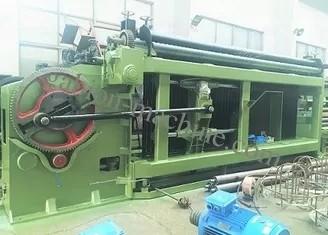 중국 SGS TUV 인증서 2.3mm 직경 돌망태 메쉬 기계 판매용