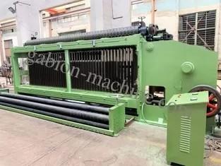 China SGS Rockfall Protection 100x120mm Expanded Mesh Manufacturing Machine for sale