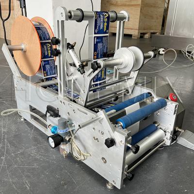 Cina Macchina di etichettatura per adesivi da tavolo di piccole dimensioni 100W Semi Auto Accurate in vendita