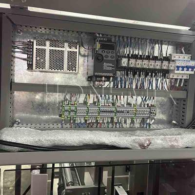 Cina Macchina per imballaggio automatico a pellicola trasparente tri-dimensionale elettrica in vendita