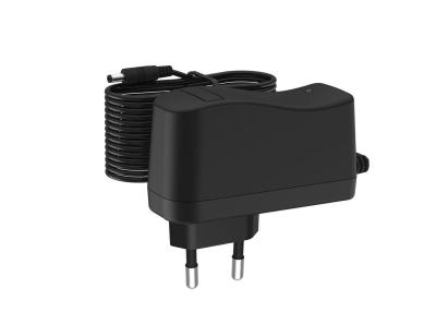 China el enchufe máximo kc del KR 6W certificó la fuente de alimentación del cargador 12.6V 14.5V del litio de 4.2V 6V 8.4V/de batería de plomo en venta