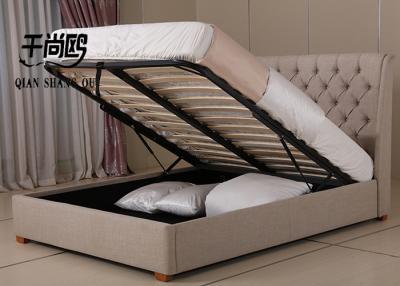China Het duurzame Aangepaste Bed van Koningssize upholstered platform met Bergruimte onderaan Te koop