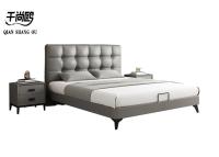 China Modern Luxury Leather Upholstered Platform King Size Bed Customized for sale