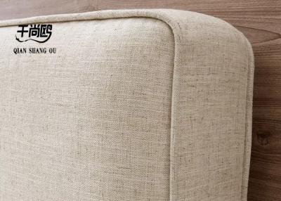 Cina E semplice del tessuto di tela letto di piattaforma ricoperto camera da letto comoda di stile in vendita