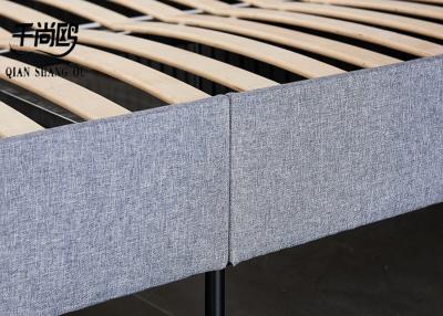 Cina Stile moderno morbido ricoperto tessuto 137*203cm 153*203cm del letto di piattaforma in vendita