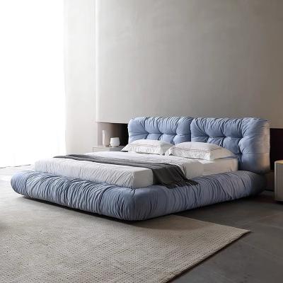 China Italian Style Floating Home Bedroom Modern Fabric Bed 1.8m Queen Bed Customizable for sale