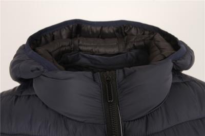 Cina Rivestimento imbottito caldo 100% del poliestere casuale di Autumn Winter Hoodie Jacket in vendita