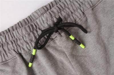 中国 灰色の男性テリー布はジョガーが100%の綿をショートさせるテリーをショートさせる 販売のため