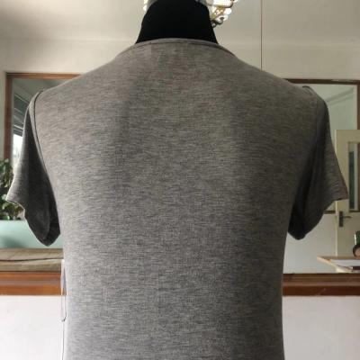 中国 夏の涼しく短い袖の女性は衣類97%のビスコース3% Elastaneに服を着せる 販売のため