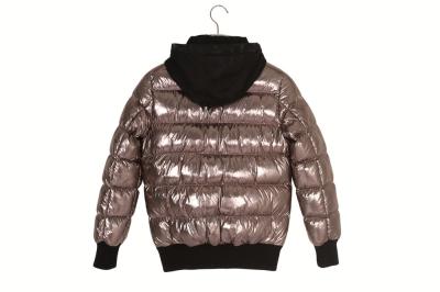 中国 3人の色の暖かい子供の冬はフードによって着る 販売のため
