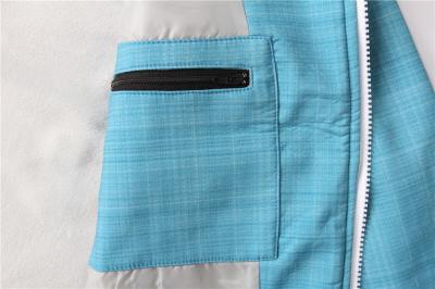 China Revestimento exterior de S Softshell de Junior Boy ' com fechamento do zíper à venda